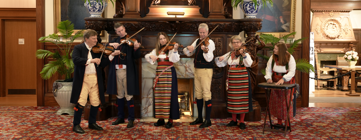 Swedish Midsummer Concert with Reprise